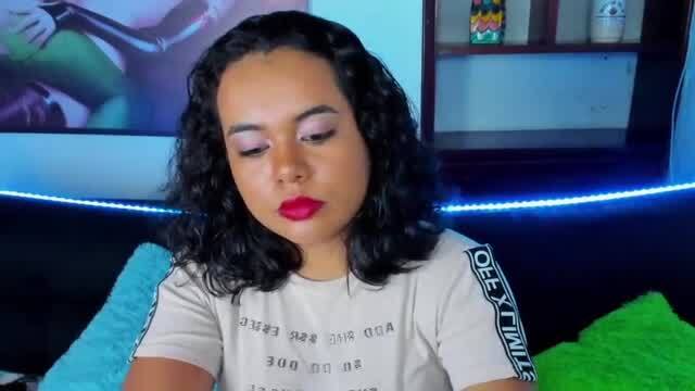 Leone Hot Stripchat Webcam Model Profile And Free Live Sex Show
